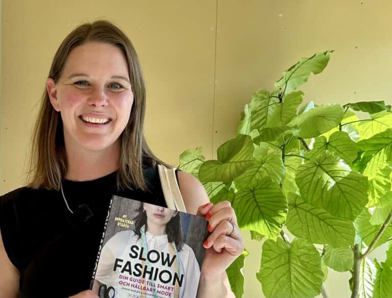 衣類の黒染サービスを試してみた！春物のコートが新しく生まれ変わる | ファッション | 人生を彩るエシカルなファッション情報 Life Hugger